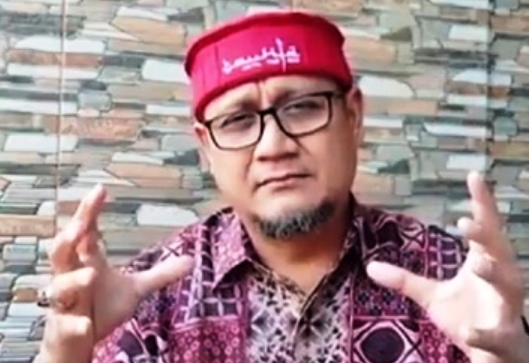 Kasus Dugaan Penghinaan Kalimantan ‘Tempat Jin Buang Anak’ Diambil Alih ... Kasus Dugaan Penghinaan Kalimantan ‘Tempat Jin Buang Anak’ Diambil Alih ...
