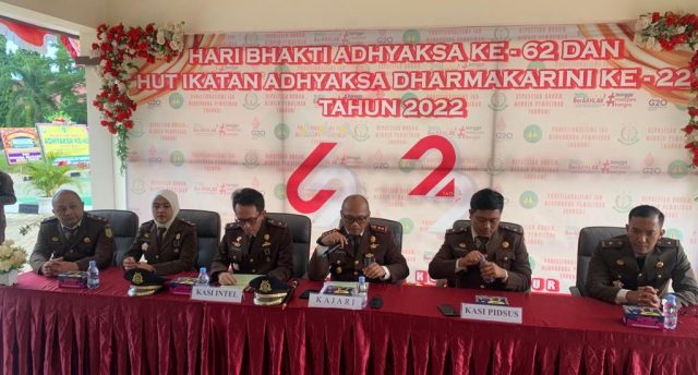 Kejari Kutim Tetapkan 4 Tersangka Korupsi Solar Cell Rp53 6 M Di Dpmptsp