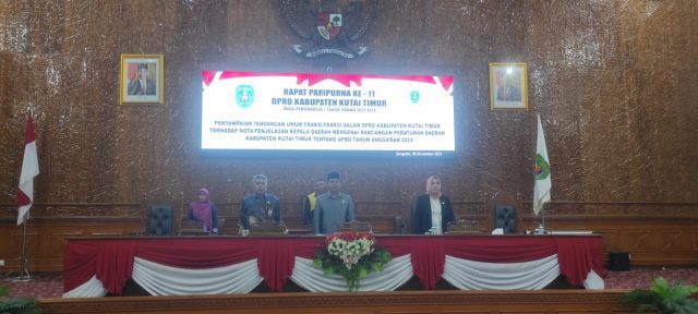 Fraksi-fraksi DPRD Kutim Tanggapi Nota Penjelasan Kepala Daerah ... Fraksi-fraksi DPRD Kutim Tanggapi Nota Penjelasan Kepala Daerah ...